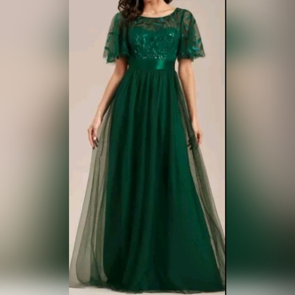 Ever Pretty | Dresses | Nwt Ever Pretty Aline Formal Gown Emerald Green ...
